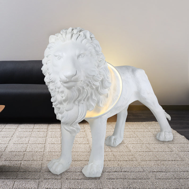 Life Size Lion Statue Floor Lamp – Kimi Lighting